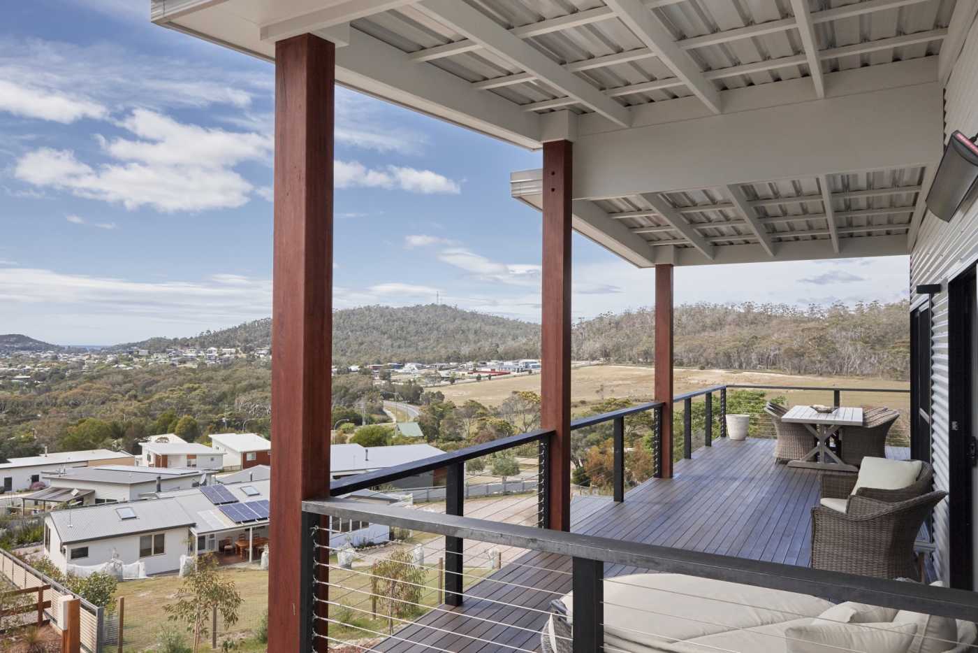 Tasbuilt Homes | Decks & Verandahs Gallery